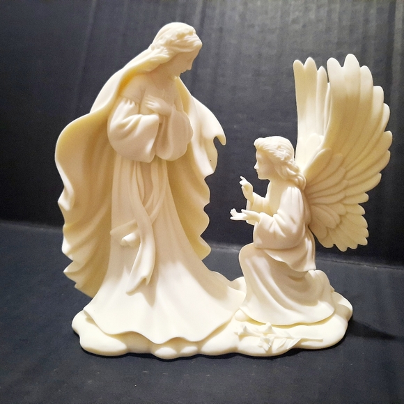Roman Inc | Holiday | Vintage Millennium The Annunciation Figurine ...